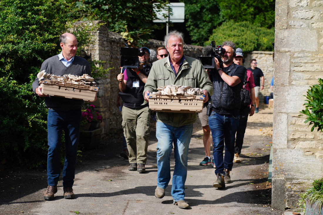Jeremy Clarkson’s new pub The Farmer’s Dog review: Here’s what it’s like to eat at the TV ...