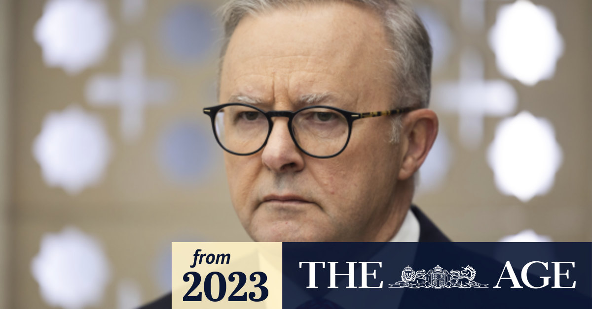 Lindsay Fox barbecue: Anthony Albanese declares helicopter ride and ...