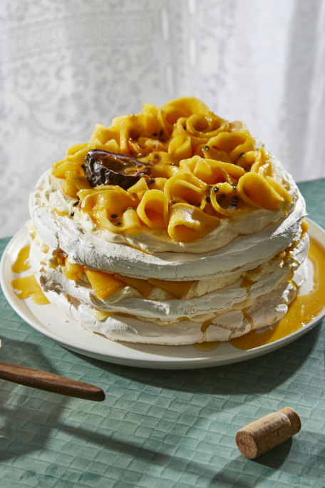 basque mango cheesecake