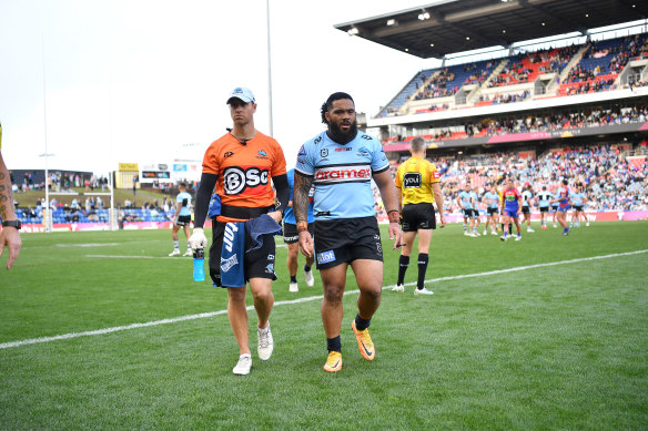 NRL 2022: Siosifa Talakai injured as Cronulla Sharks beat Newcastle ...