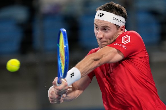 United Cup 2026: Alex de Minaur and Storm Hunter in action for team ...