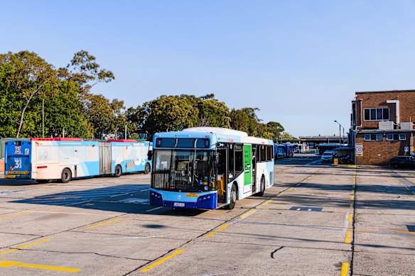 Sydney electric bus rollout: Why depot upgrade delays are forcing new ...
