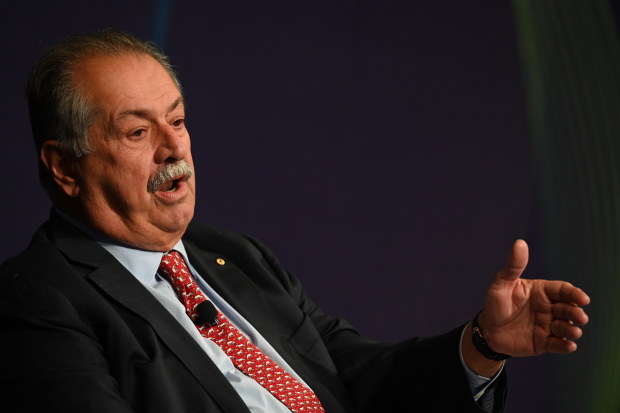 Andrew Liveris blocks access to his Brisbane Olympics expenses