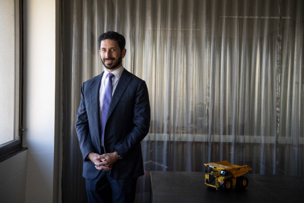 Seven Group CEO in pole position at Boral