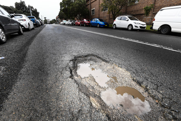 Pothole problems: damage from La Niña rain and flooding has caused ...