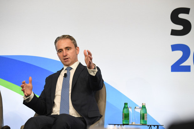 ASX CBA, WBC: CBA raises the white flag in the mortgage wars