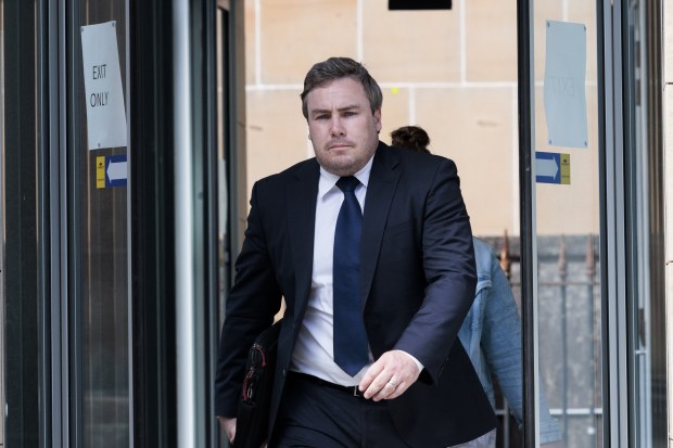 Juror misconduct probe flagged for Plutus tax fraud trial