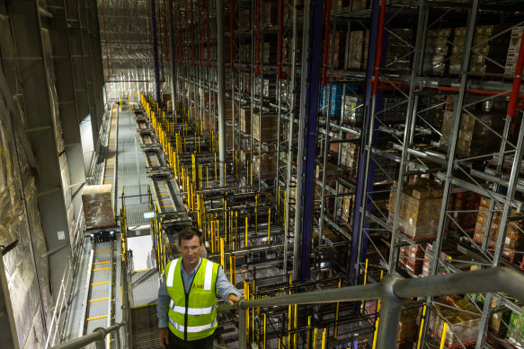 Supply chain management careers keep Australia’s shelves stocked