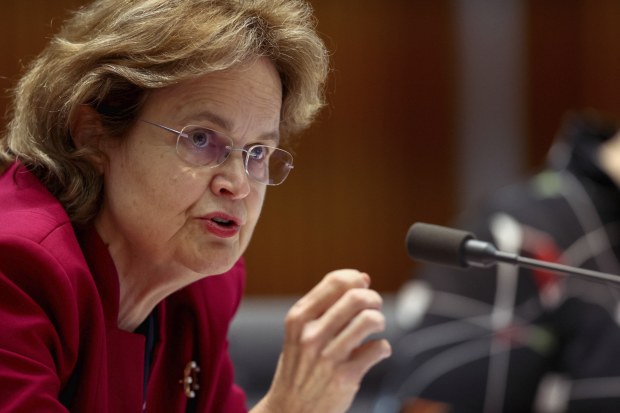 DFAT vacancy opens up as Frances Adamson takes on SA Governor gig