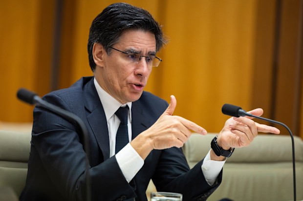 ANZ ASX: Nuno Matos buries executives with questionable praise