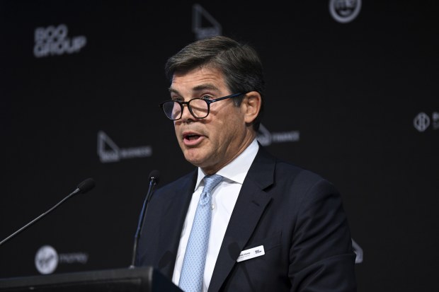 Patrick Allaway having his way with BoQ