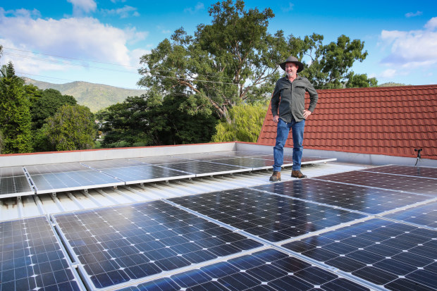 Rooftop solar feed-in tariffs: Queensland’s bright idea that has cost ...
