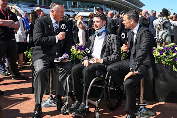 Melbourne Cup 2025 LIVE: Latest horse news, tips, odds; Main race jumps ...