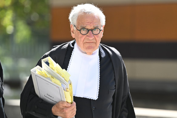 Age pension: Indigenous Australian argues life expectancy should be ...