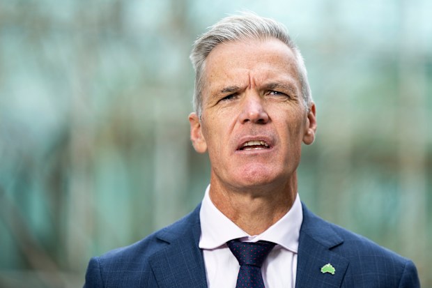 Australian Energy Infrastructure Commissioner says Labor must engage ...