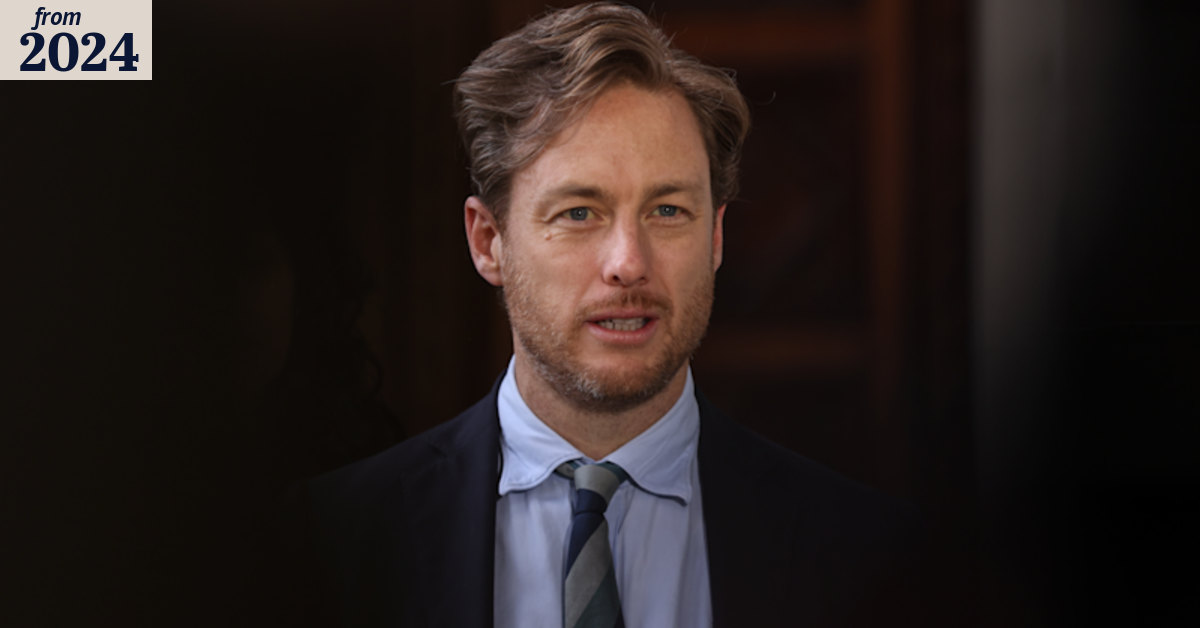 Sam Hibbins: Former Green quits parliament, claims Spring Street office ...