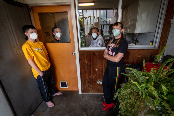 COVID home isolation kit: What you need to stop spreading COVID inside ...