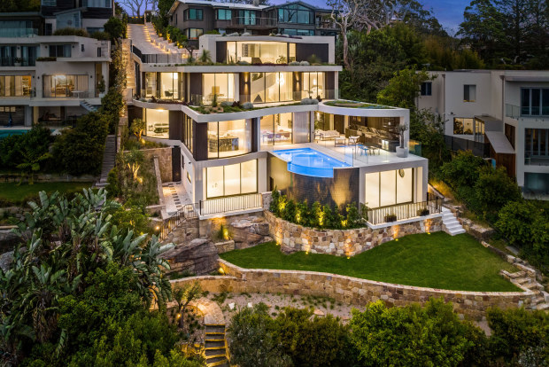 Builder Peter Oreb aims to break Castlecrag house price record on ...