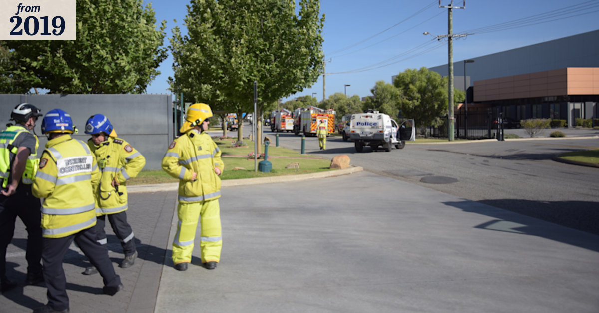 Perth recycling centre fire prompts warning from emergency services