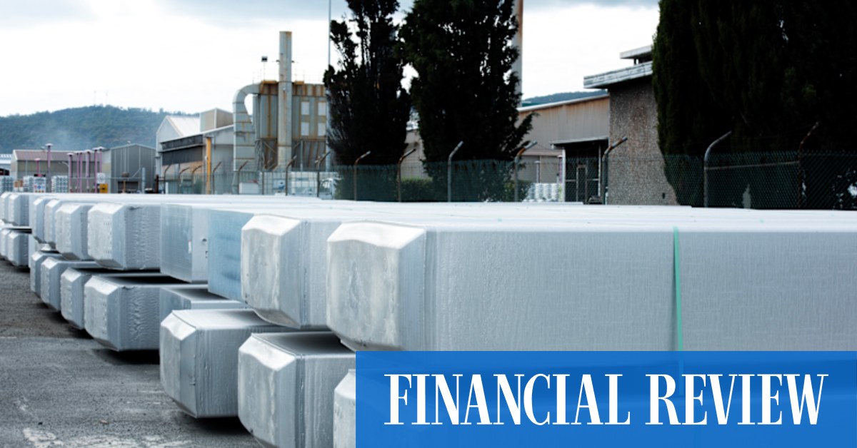 Rio Tinto aluminium smelter Bell Bay gets 12-month reprieve from ...