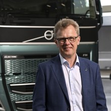 Volvo throws its weight behind big electric trucks in Australia