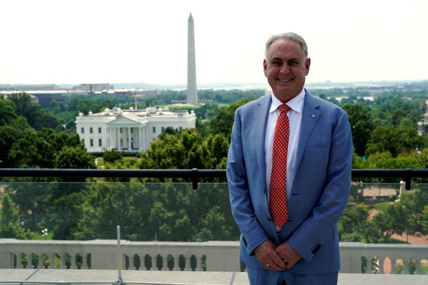 Trade Minister Don Farrell keen to lure trade officials from UK, US and ...