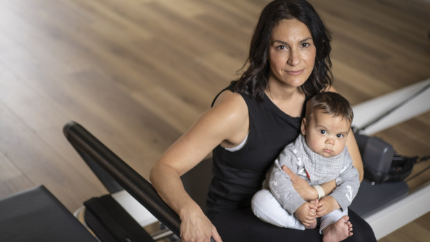 Sentiment shifting in deeply divided Victoria