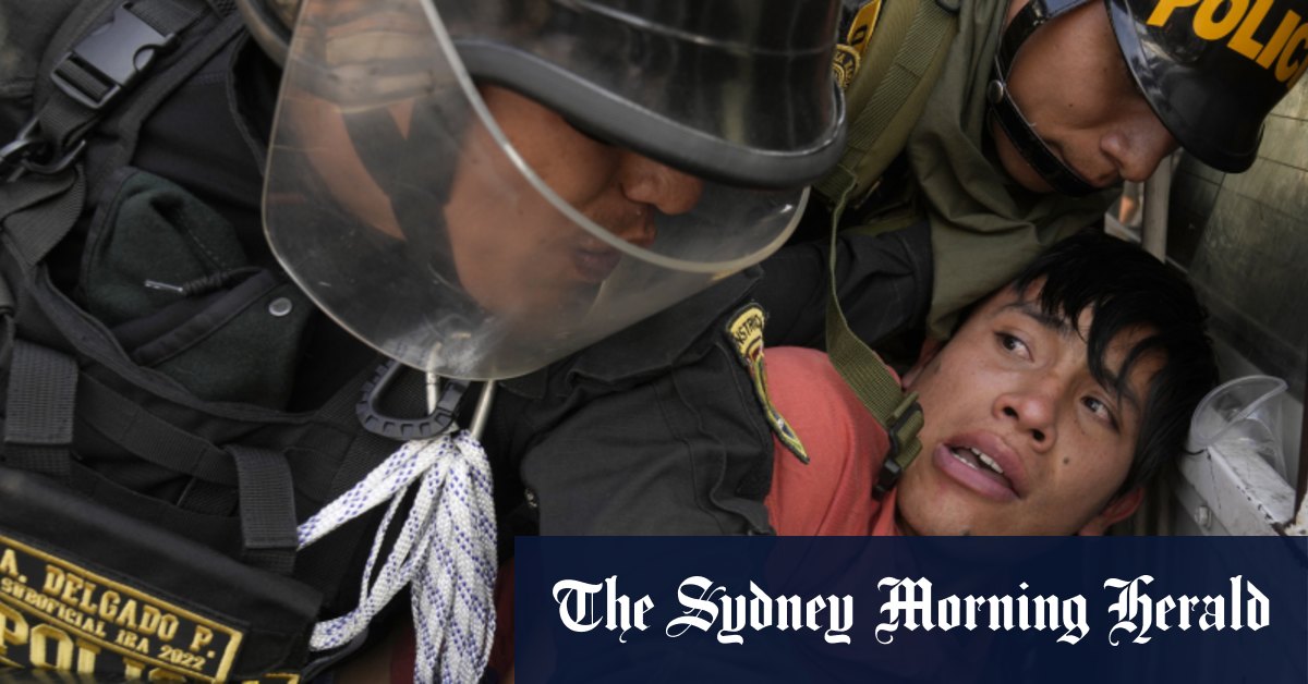 Peru unrest: Nationwide chaos as deadly protests spread to the capital Lima