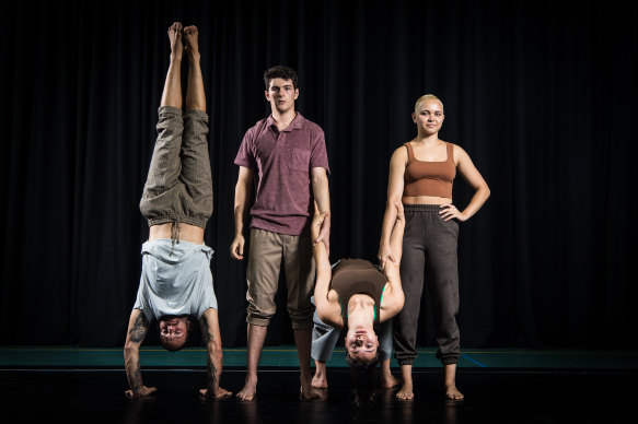 Na Djinang’s circus show Arterial at Yirramboi Festival