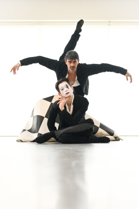 Two dancers, at opposite ends of their careers, unite for ...