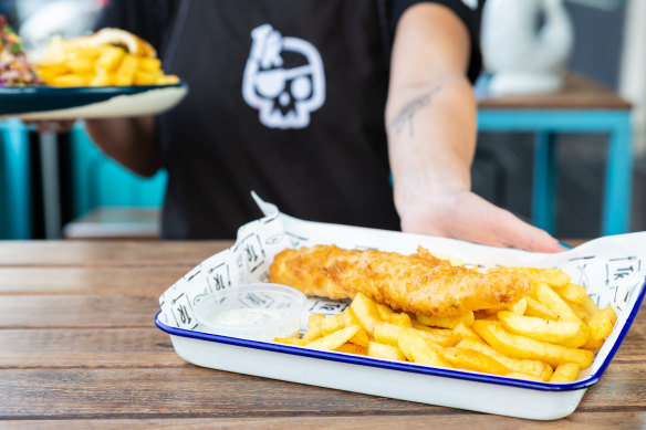 Minimal chips: Melbourne fish and chip shops face potato shortage