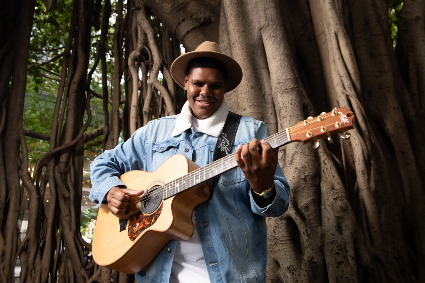 How Torres Strait islander Chris Tamwoy invented a new ‘tap’ guitar ...
