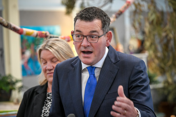 Andrew Robb warns on military at Melbourne China forum