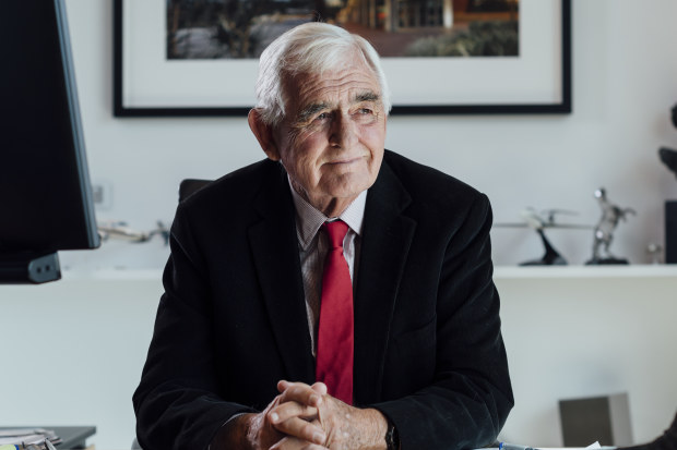 Canberra Airport developer Terry Snow dies aged 80