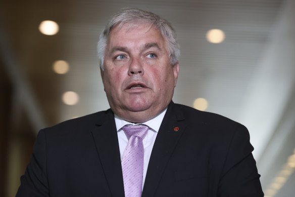 As it happened: Coalition takes primary vote lead from Labor; HECS fee ...