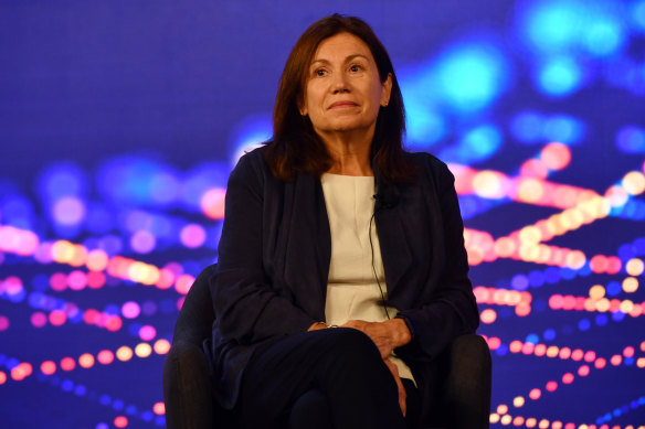 Curriculum strong on Indigenous heritage but weak on Western tradition ...