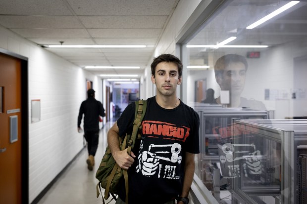 RMIT earn-and-learn model: Melbourne university launches new degree ...