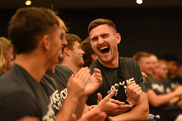 NRL 2022: David Klemmer keen to reunite with Tim Sheens at Wests Tigers ...