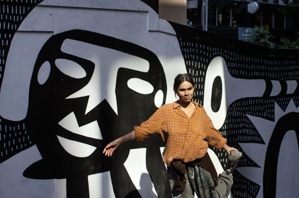 Aretha Brown: the Melbourne artist of distinctive murals including her ...