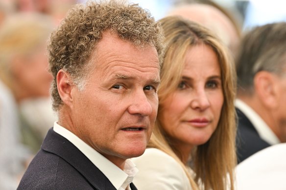 Rupert Murdoch: News Corporation sidelined as Daily Mail eyes The ...