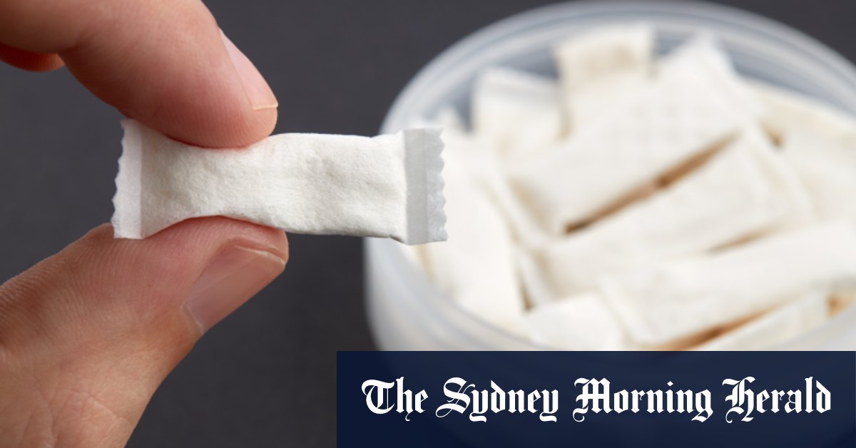 What is snus and is it legal in Australia?