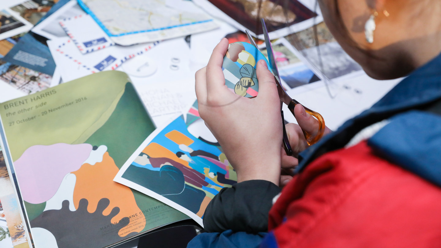 Art workshops for teenagers