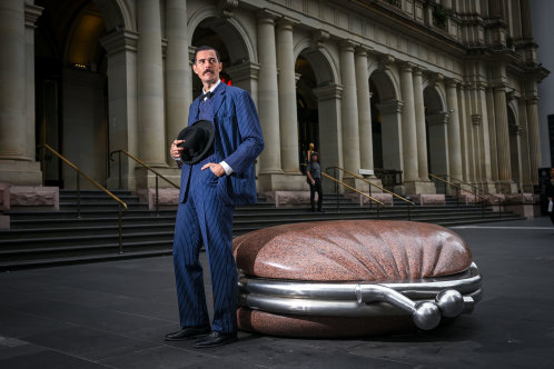 Puttin’ on the rizz: Here’s something radical – a man who wears a suit