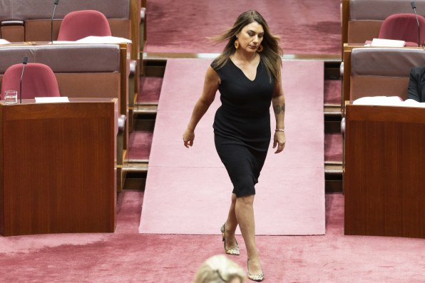 Peter Dutton tells David Van to leave the Liberals’ party room after ...