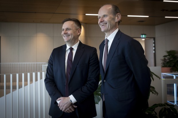 ‘Inconsistent’: Bendigo targets Suncorp CEO in ANZ bank deal