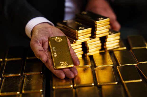What strong gold says about the weak $US