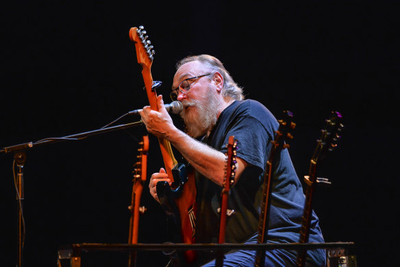 Ed Kuepper with Jim White review: Equally primal and unpredictable