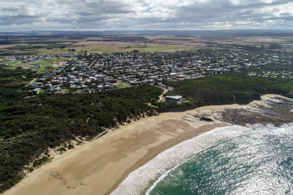 Regional development in Victoria: Cape Patterson residents concerned ...