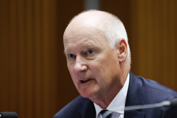 Richard Goyder’s Qantas pantomime swansong