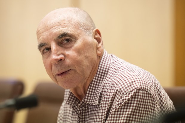 Reserve Bank of Australia: Peter Costello and ex-RBA bosses Ian ...